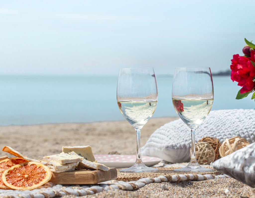 Catering Options - Sovereign Lady Charter Boat