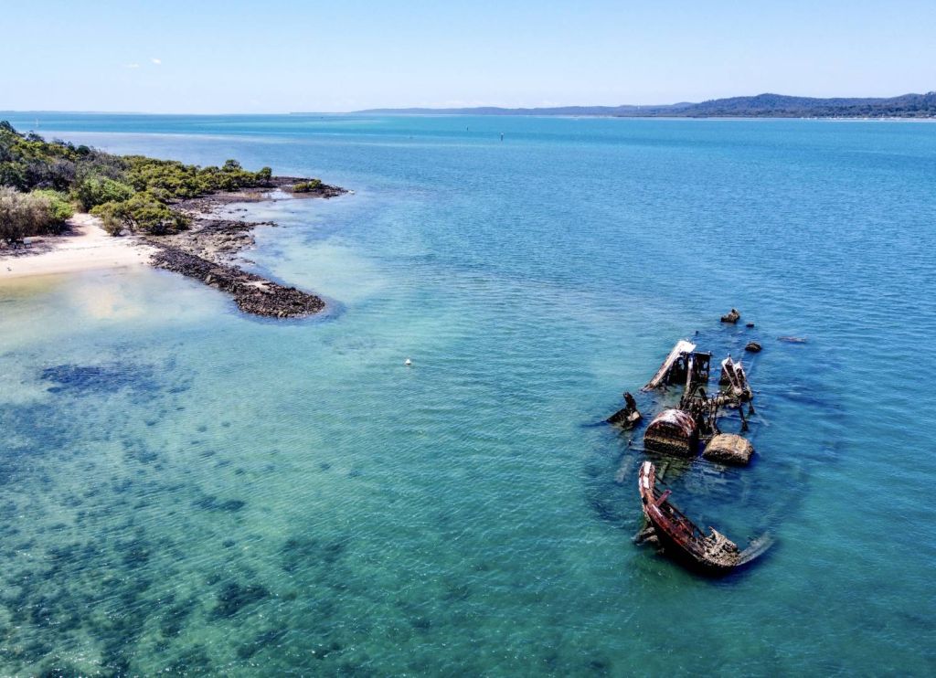 Peel Island - Sovereign Lady Charter Boat